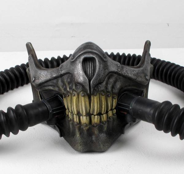 Mad Max: Fury Road Stuntwoman Shares Behind-the-Scenes Photos