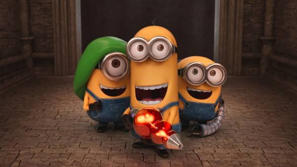 Minions Pictures: 11 Hi-Res Shots of Kevin, Stuart, Bob, Scarlet ...