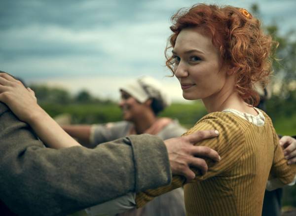 Eleanor Tomlinson reveals she was originally supposed to play a ...