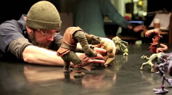 Star Wars: The Force Awakens Revisits Holochess