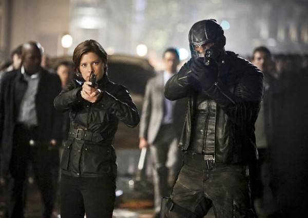 Arrow Season 5 EP Wendy Mericle on Olicity, Mr. Terrific, More