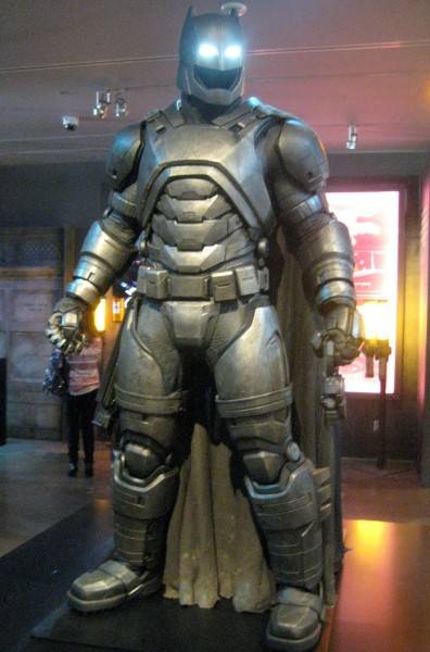 DC Universe The Exhibit: Check out Over 100 Images