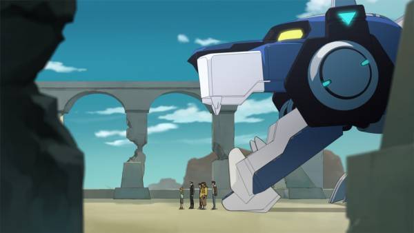 Voltron Legendary Defender Images Reveal the New Team