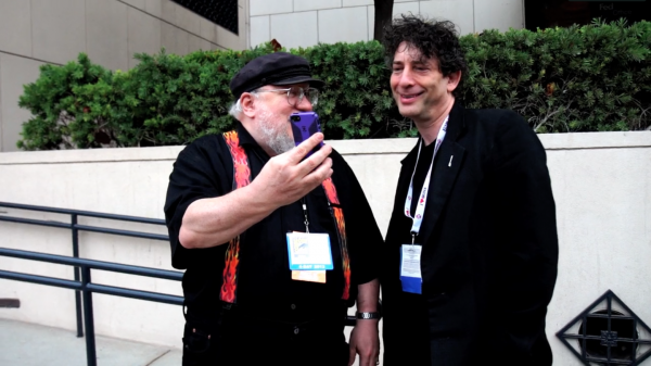 George RR Martin Hosts Showing of Neil Gaiman Documentary