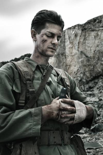 Hacksaw Ridge: 15 Things to Know about Mel Gibson's War Film