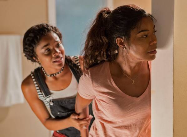 Breaking In Trailer Has Gabrielle Union Fighting Like a Mother