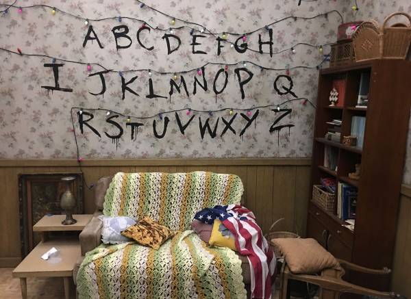 Halloween Horror Nights Stranger Things Maze: 13 Things to Know