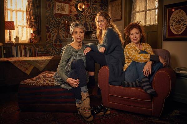 A Discovery of Witches TV Show Review: More than Twilight for Grown-Ups