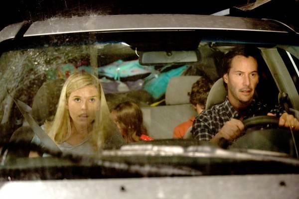 Replicas Clip: Keanu Reeves on the Science Behind Science Fiction