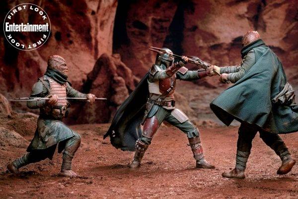 New The Mandalorian Image Reveals a Pair of Trandoshans