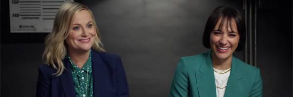 Amy Poehler and Rashida Jones Take Lie Detector Test, Talk Parks & Rec