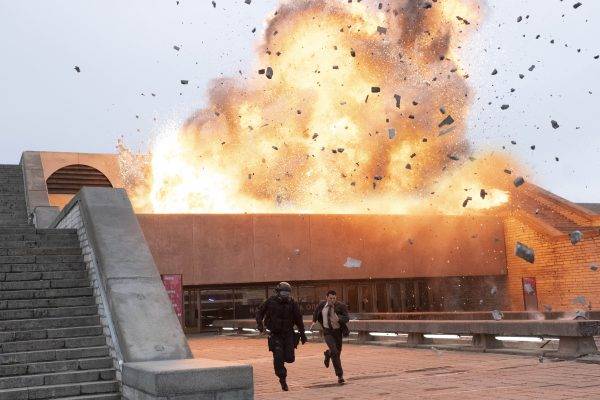 Tenet Spoiler Review: Why This Is Christopher Nolan's Worst Movie