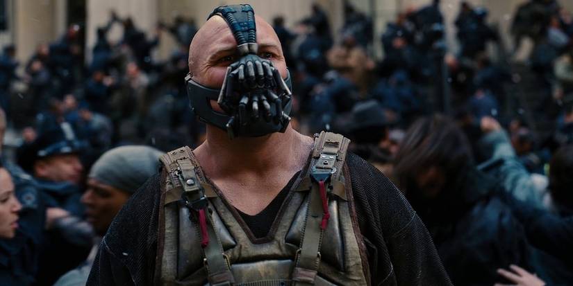 The Dark Knight Rises: Christopher Nolan Defends Tom Hardy's Bane