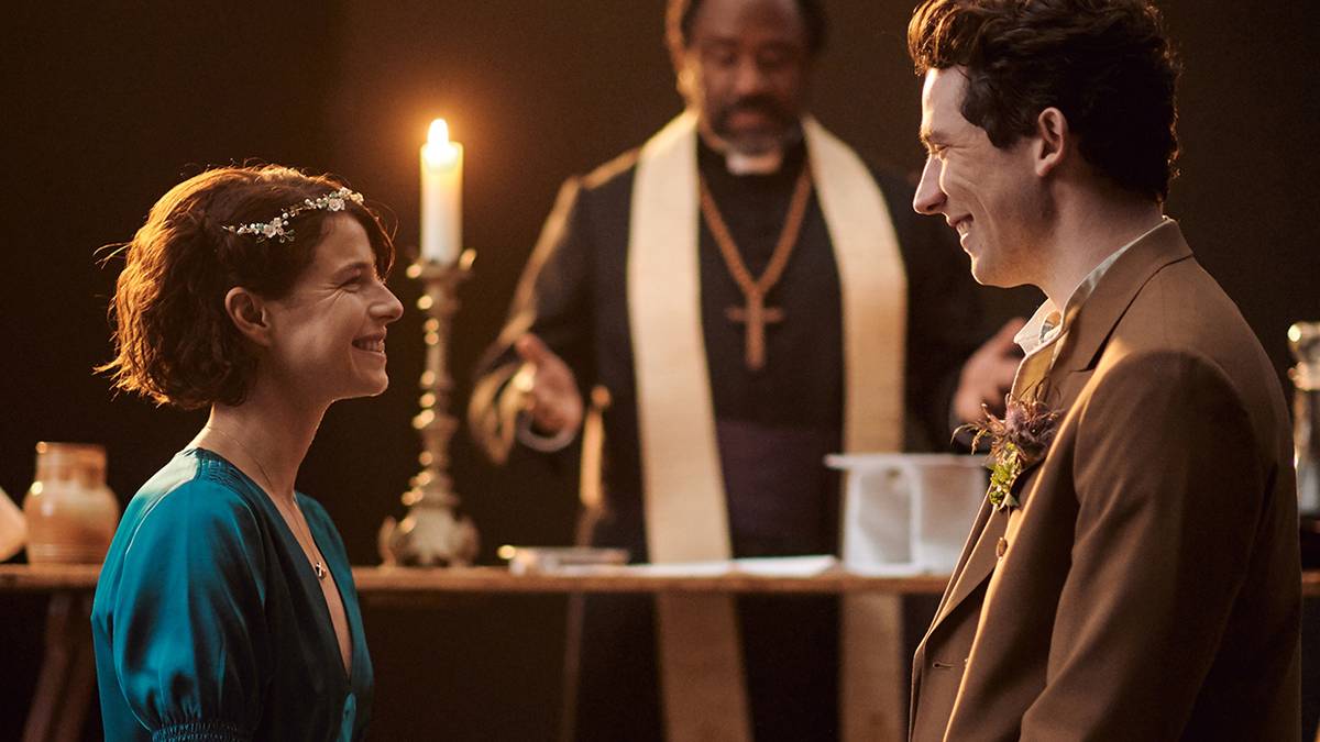 Jessie Buckley and Josh O'Connor on Great Performances: Romeo and Juliet