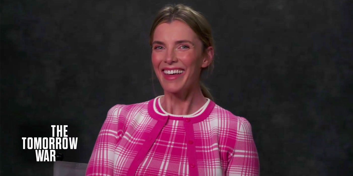American Crime Story: Watch Betty Gilpin's Unused Ann Coulter Impression