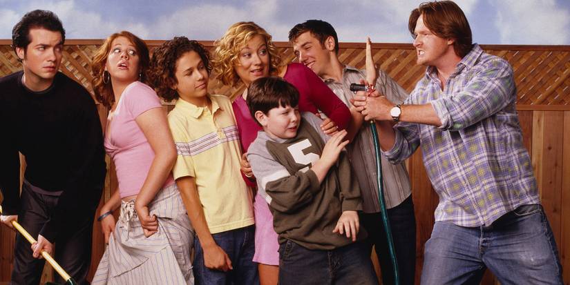 7 Best Family Sitcoms Of the 2000s, Ranked