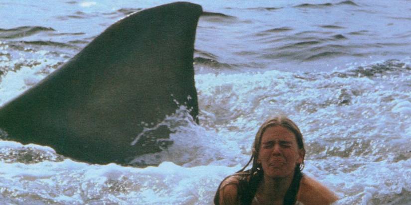The Opening Kill of Each ‘Jaws’ Shows How the Rest of the Movie Will Go