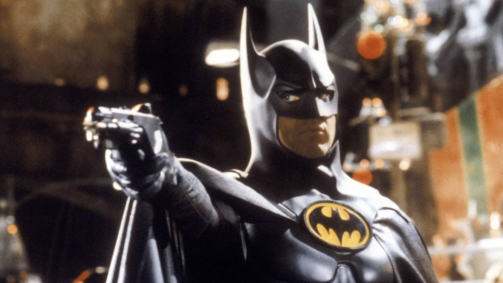 does batman kill in batman returns