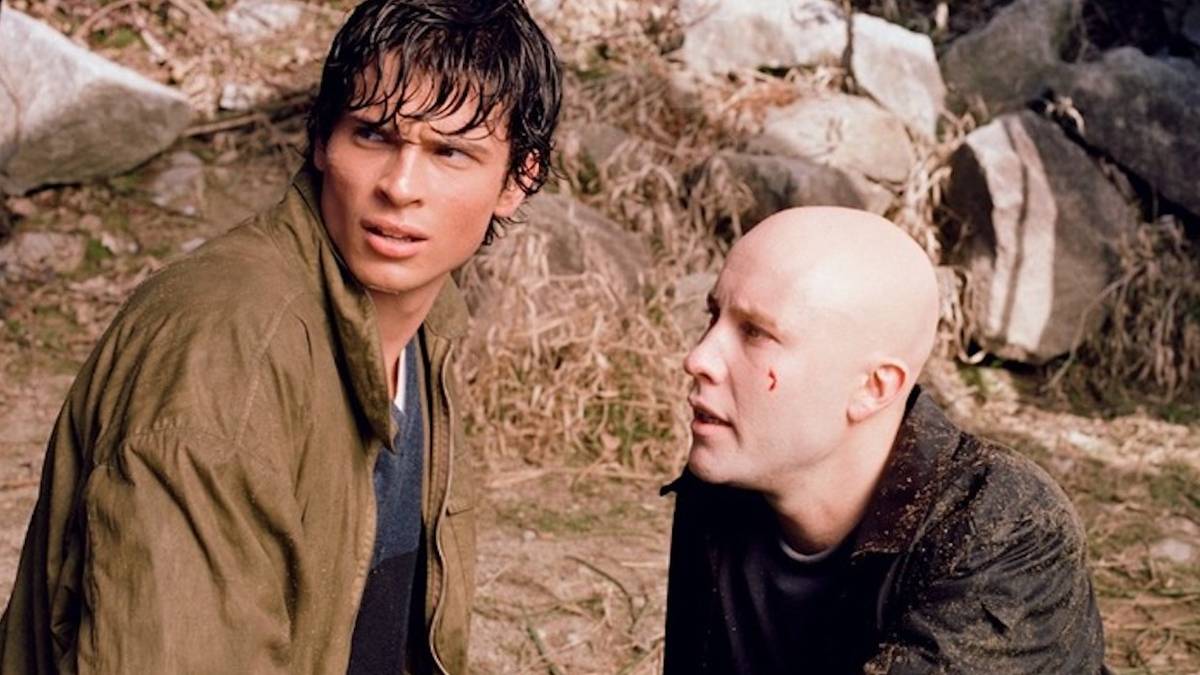 ’Smallville’s John Glover Suggested Lex Luthor Kill His Father in Season 7