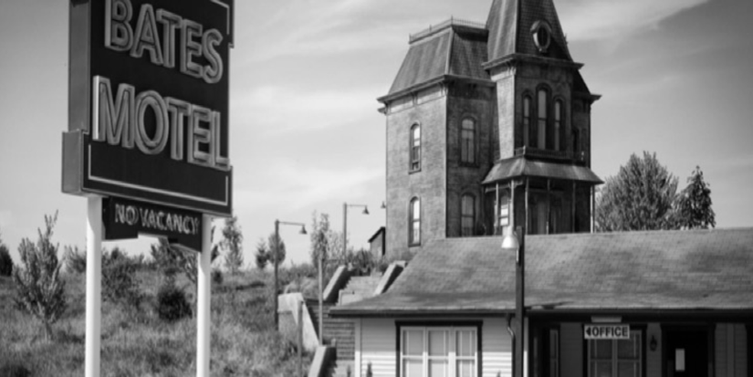 10 Horror Movie Locations That Might Be Too Creepy To Visit In Real Life
