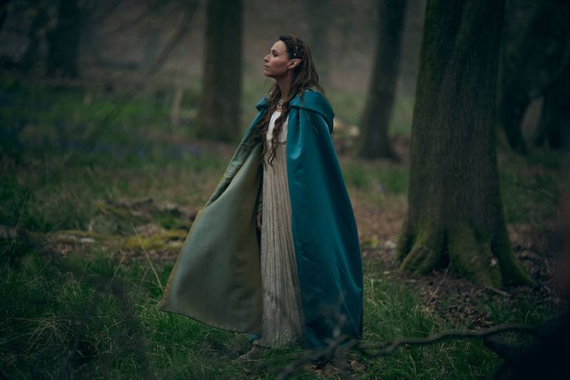 The Witcher: Blood Origin: Minnie Driver & Joey Batey's Appearance ...