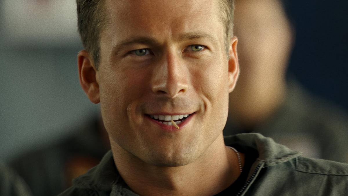 ‘Top Gun: Maverick’ Star Rejects Bid to Play James Bond