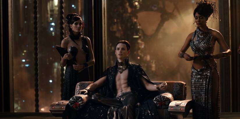 Eddie Redmayne in Jupiter Ascending Is Good, Actually