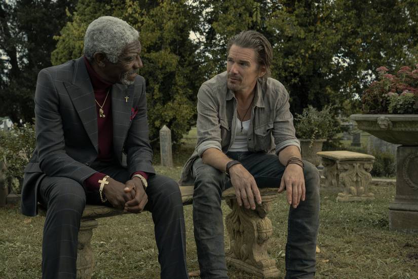 Ewan McGregor and Ethan Hawke Star as Brothers in Raymond & Ray Images