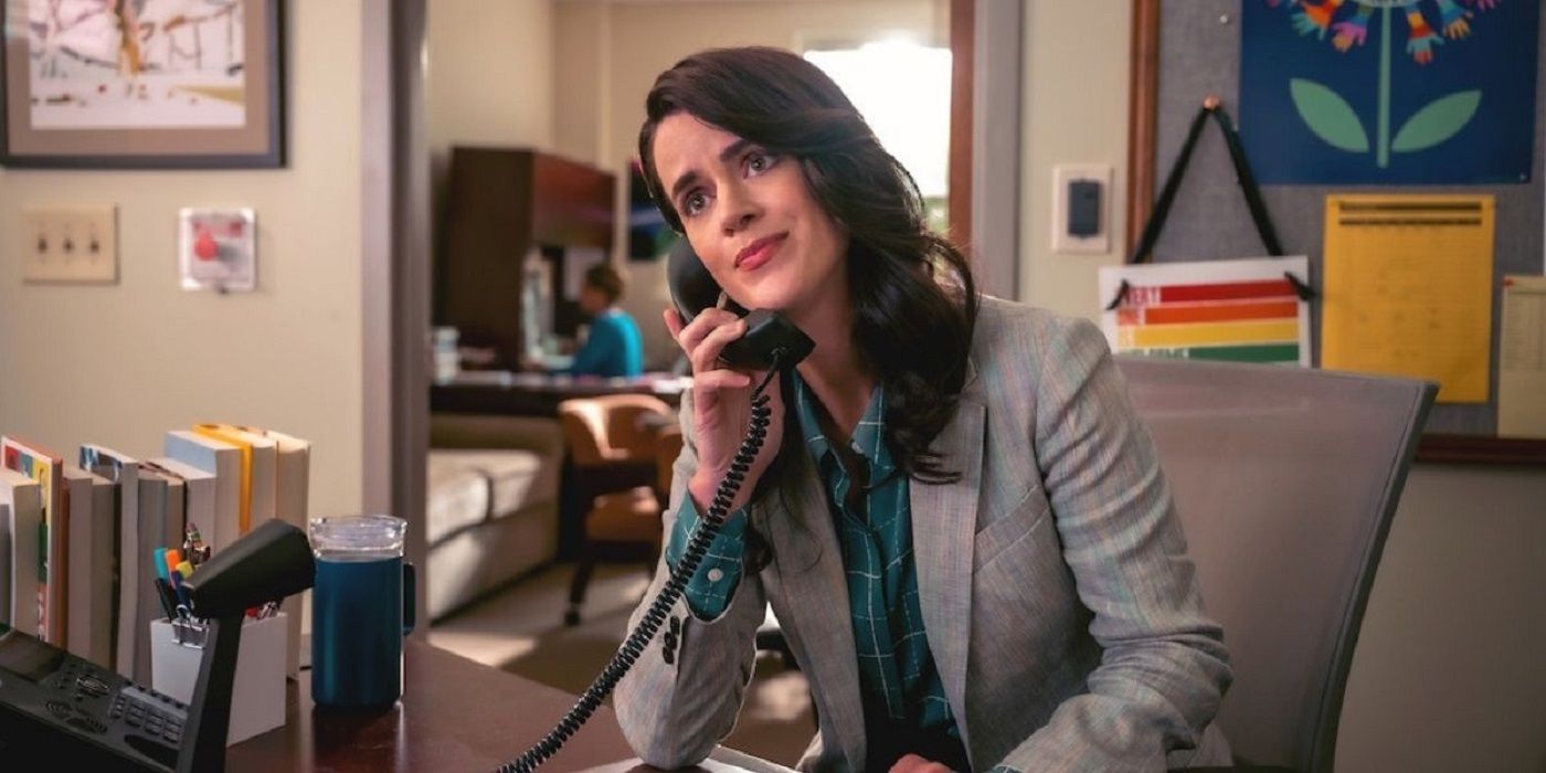 'Ghosts' Season 4 Scares Up a Ghoulishly Fun Update at SDCC