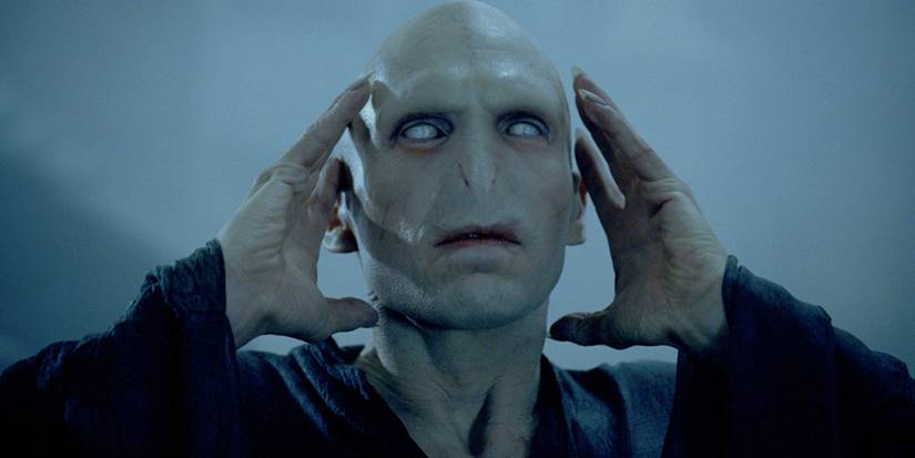 How Voldemort’s Backstory Is Different in the Harry Potter Movies & Books