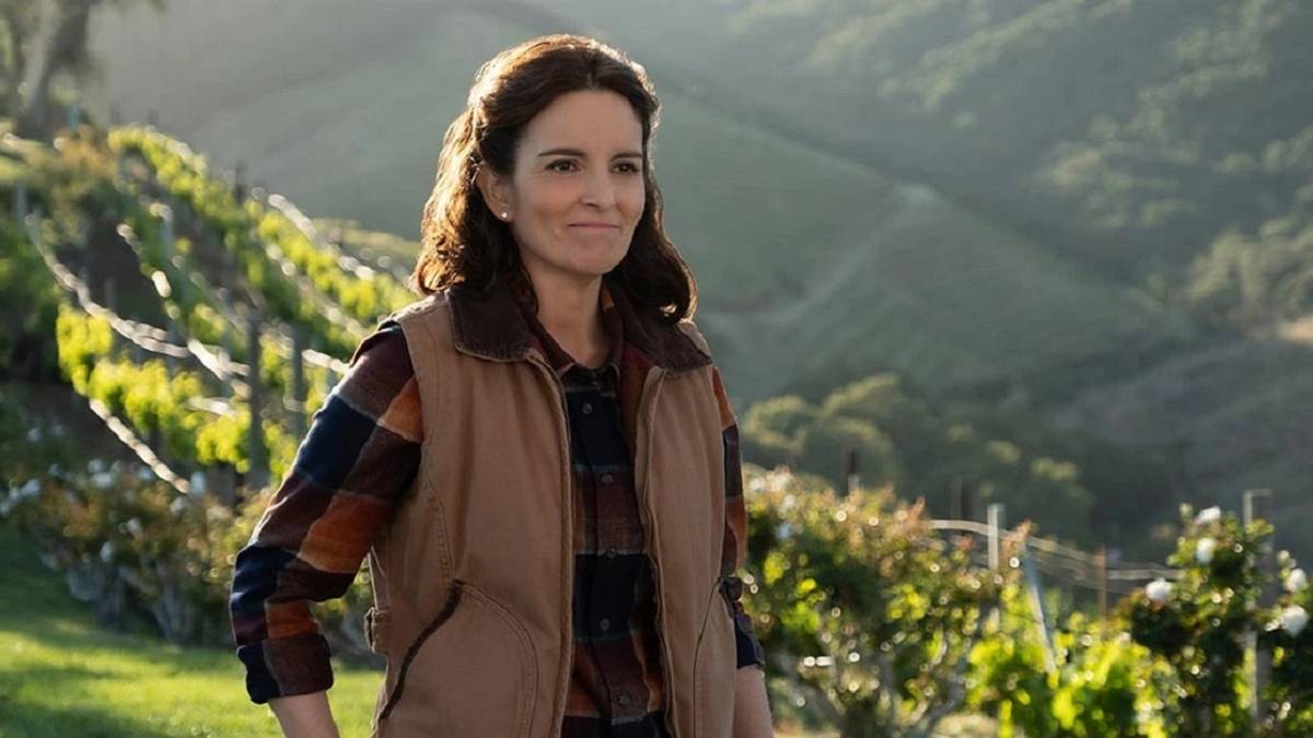 Kenneth Branagh's A Haunting in Venice Adds Tina Fey, Michelle Yeoh, & More