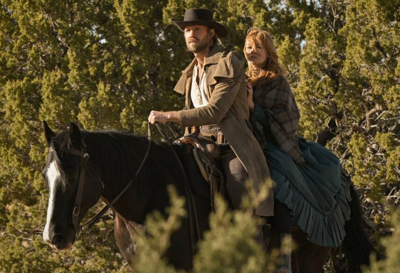 Walker Independence's Matt Barr Talks Upcoming Love Triangles