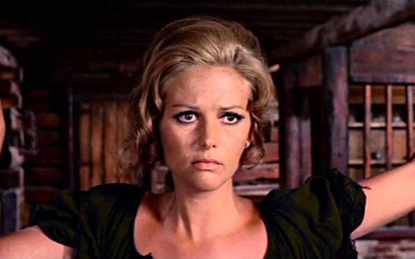 Claudia Cardinale In Once Upon A Time In The West Youtube Claudia