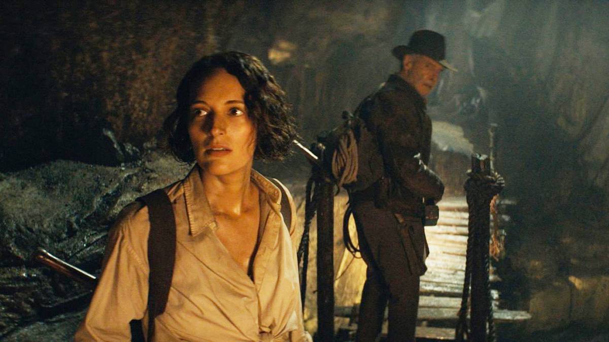 Phoebe Waller-Bridge Producing Sign Here Series Adaptation at Prime Video