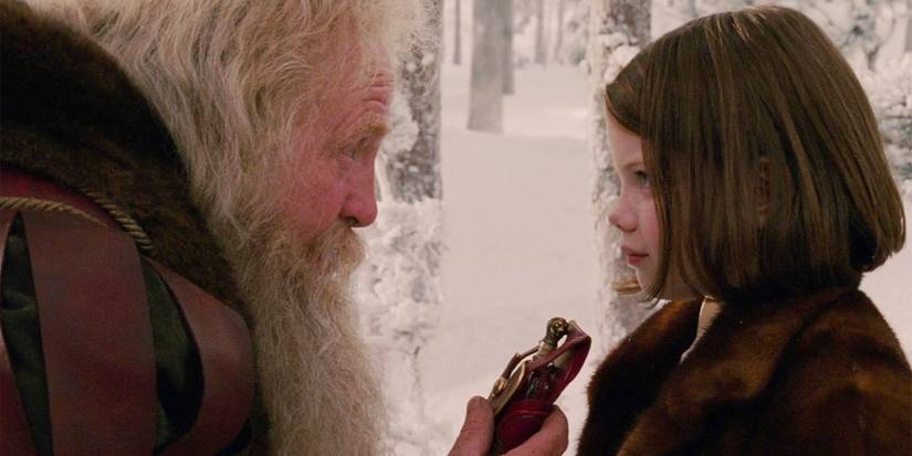 How Does Narnia Have Christmas in The Lion, the Witch and the Wardrobe?