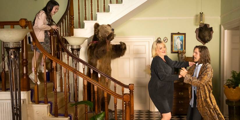 'Rain Dogs' Review: Daisy May Cooper and Jack Farthing Shine in Messy ...