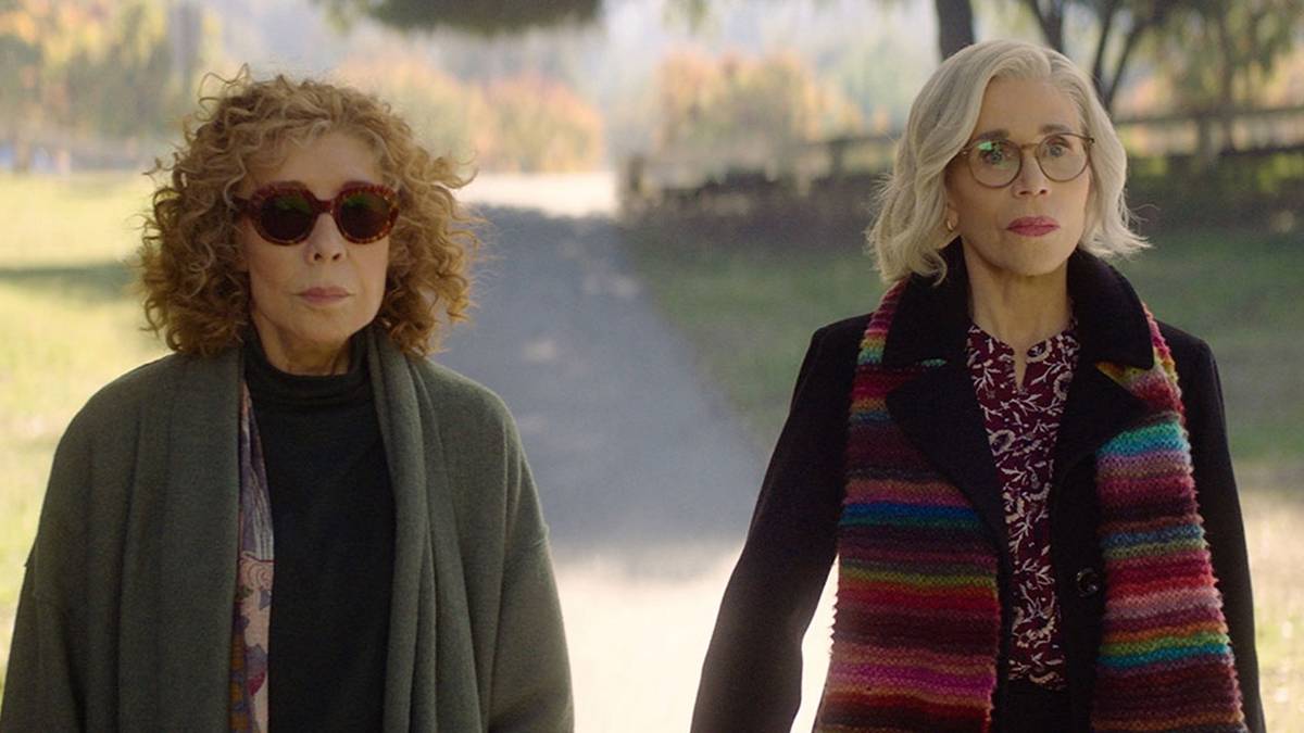 'Moving On': Everything You Need to Know About the Tomlin-Fonda Dark Comedy