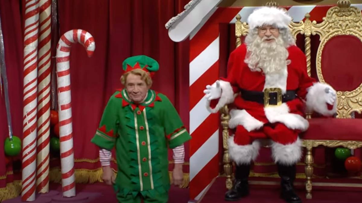 SNL: Steve Martin's Santa Deals With Martin Short's Grumpy Elf
