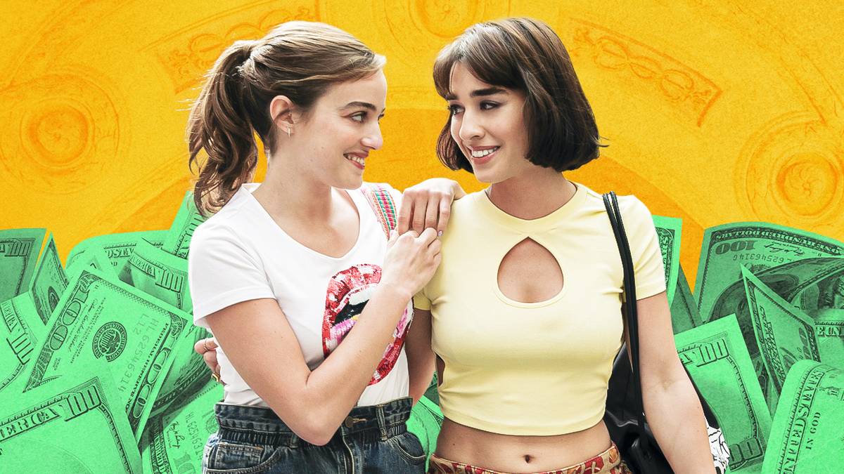 The White Lotus: Lucia and Mia Were Season 2's Most Iconic Scamming Duo