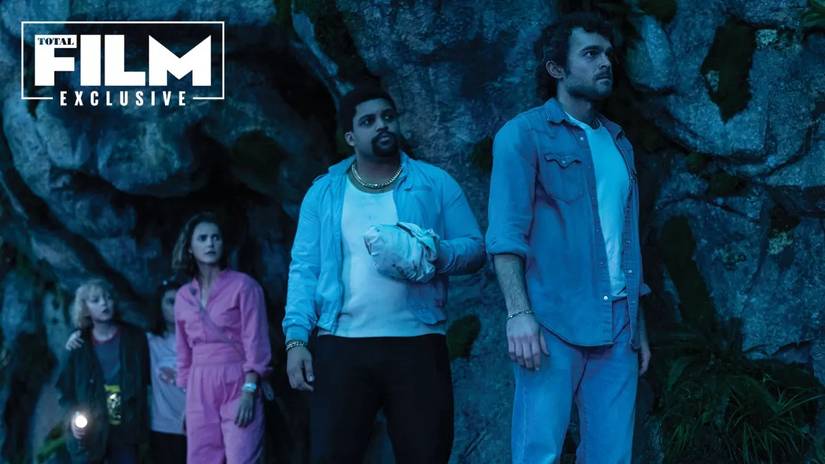 Cocaine Bear Director Elizabeth Banks Discusses Bringing the Legend to Life