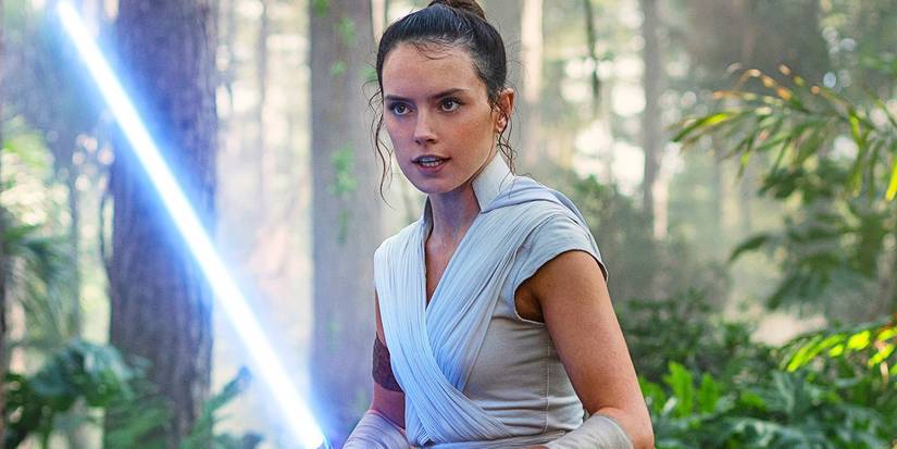 Everthing We Know About Daisy Ridley's New 'Star Wars' Movie