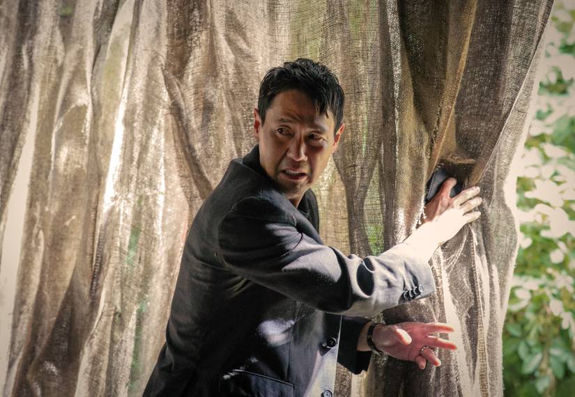 'Rabbit Hole' Cast Members on Working With Kiefer Sutherland & Plot Twists
