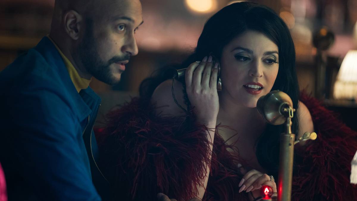 'Schmigadoon!' Season 2 Review: Sexier, Sharper, and Catchier