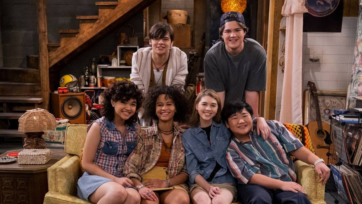 How to Watch That '90s Show