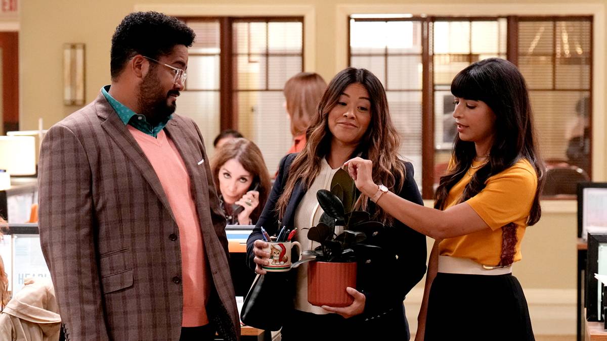 'Not Dead Yet's Hilarious Cast Breathes New Life Into an Old Sitcom Format