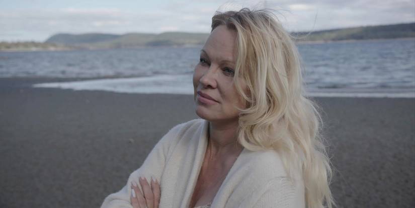 Pamela Anderson Reveals Her Reaction to ‘The Last Showgirl’ Script ...