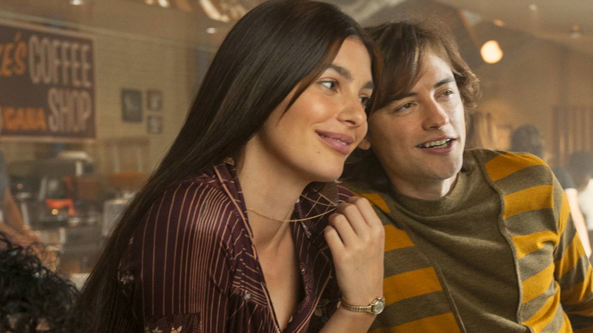 Is Camila and Eddie's Romance in the 'Daisy Jones and the Six' Book?