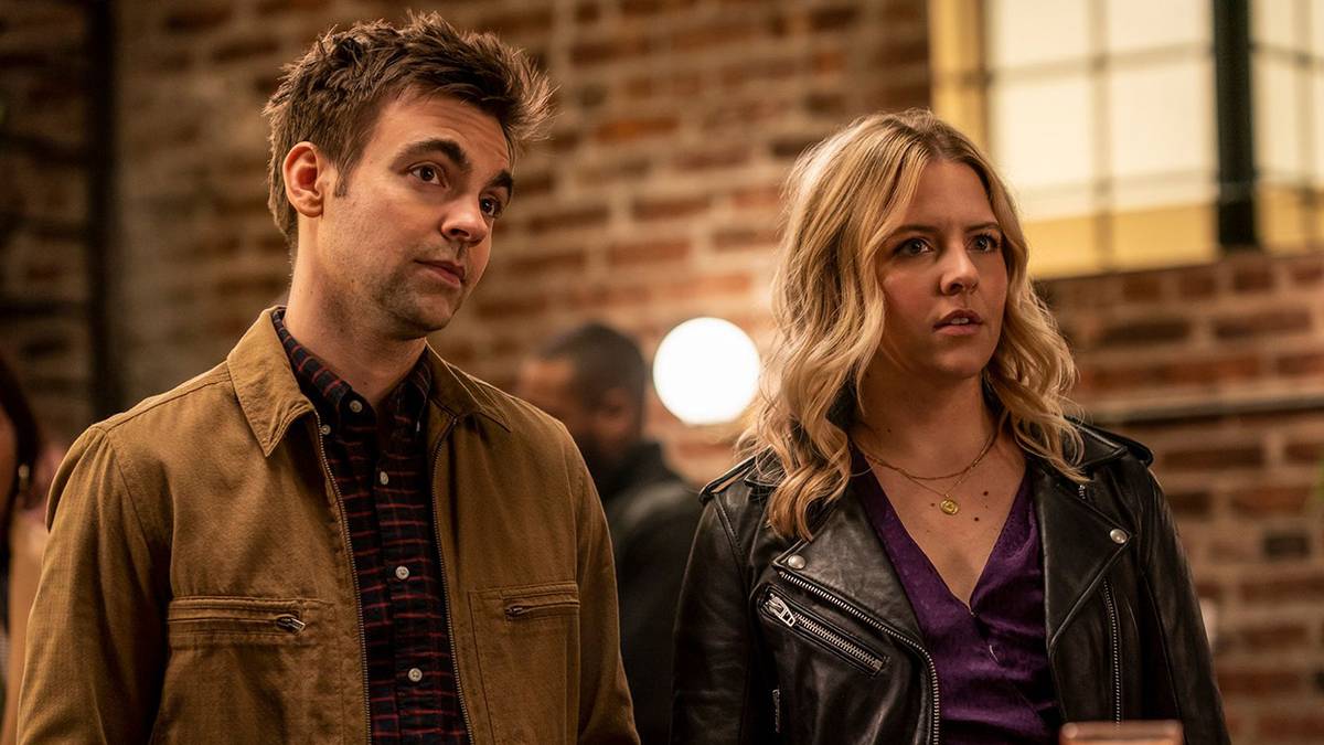 'The Other Two' Season 3 Images Show Dubek Siblings After a 3-Year Time ...