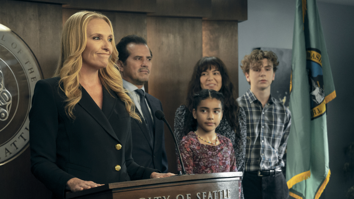 'The Power' Cast and Character Guide: Who Stars in the New Sci-Fi Series