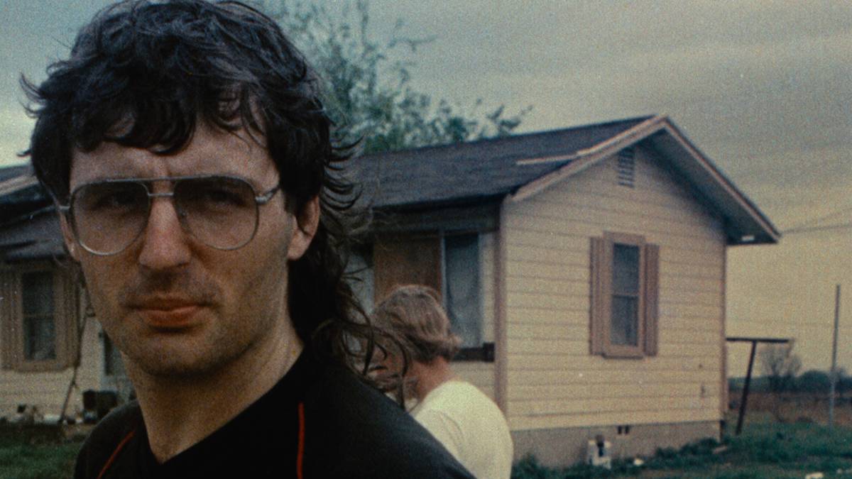 ‘Waco: American Apocalypse’: The True Story Behind the Docuseries
